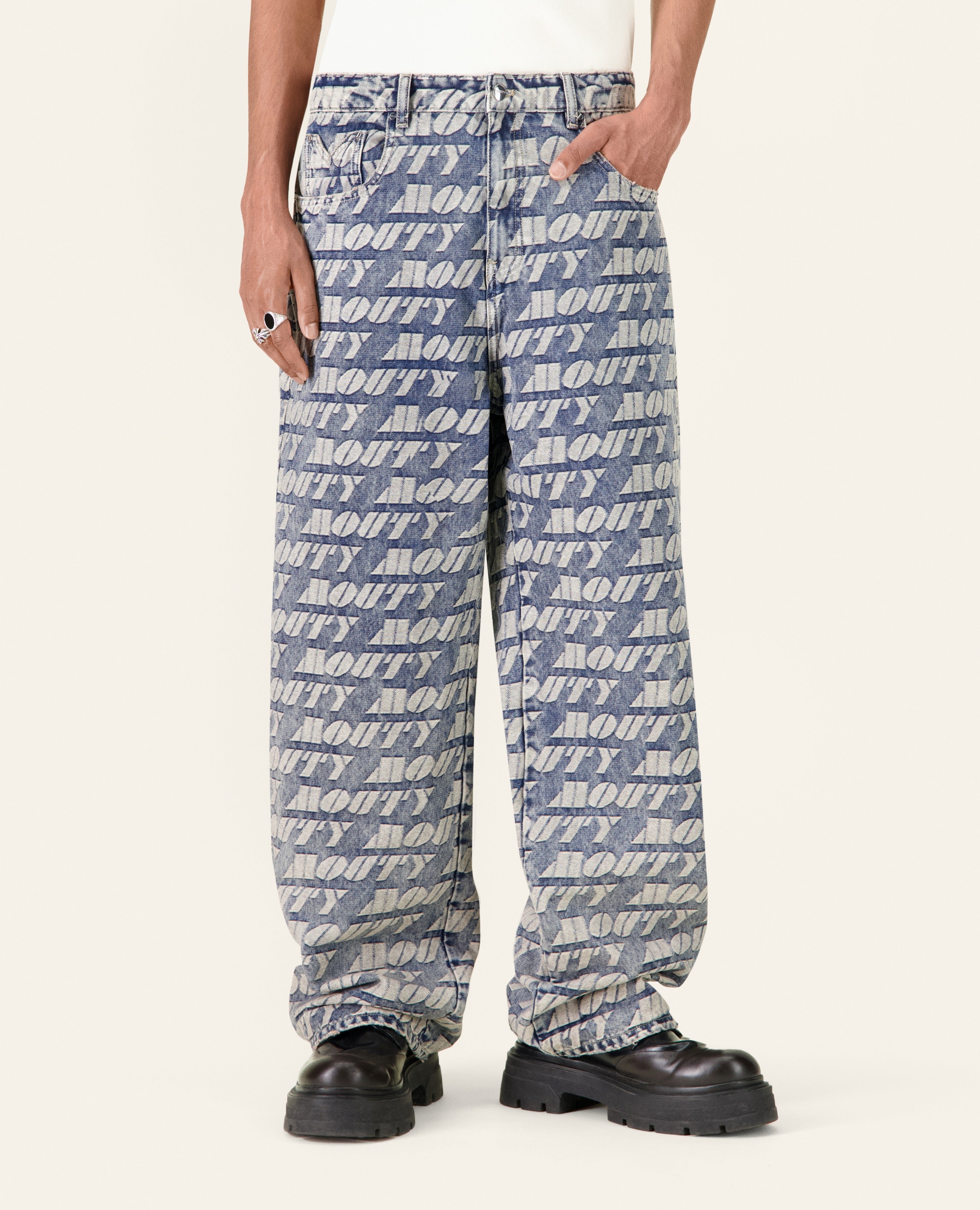 BAGGY LOGO DENIM PANTS – MOUTY